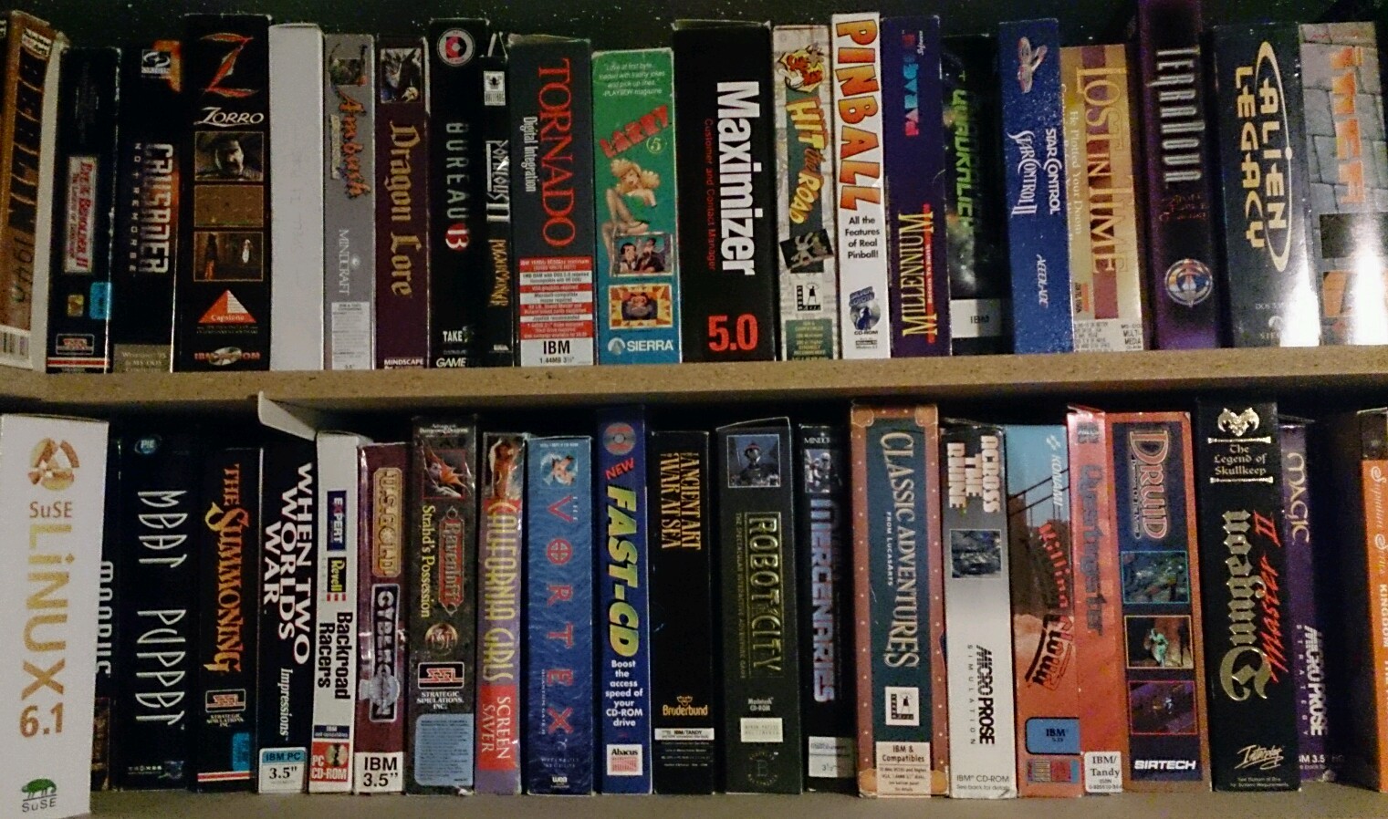 Huge assortment hundreds of PC Retro big box 1990s games make ...