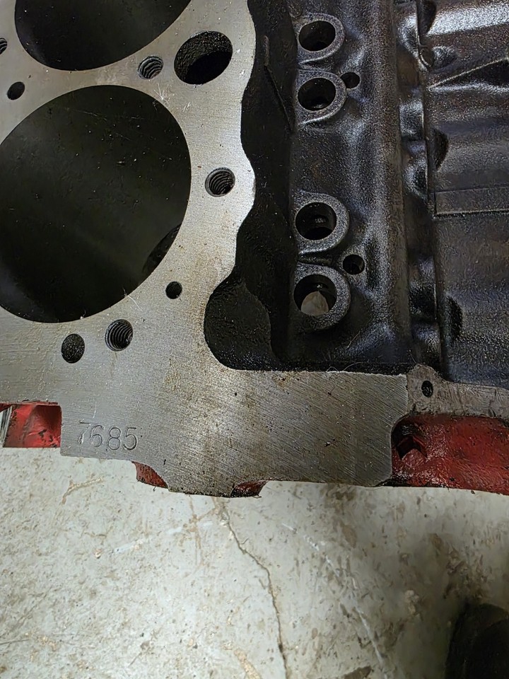 1969 3956618 302 327 350 Engine Block 4-Bolt B-28-9 Camaro Z28 Chevelle ...