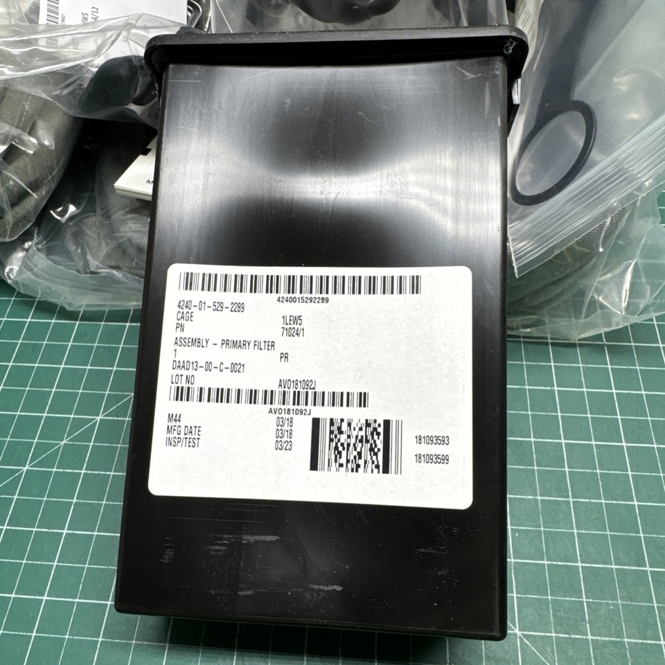 1 Avon Protection M50 General Purpose Gas Mask Size Medium New A4 | eBay