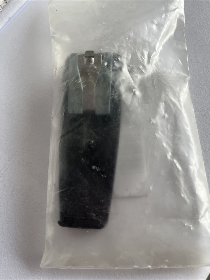 Motorola HLN6853A, Belt Clip 2.25 inches for MT1500, PR1500, XTS1500 ...