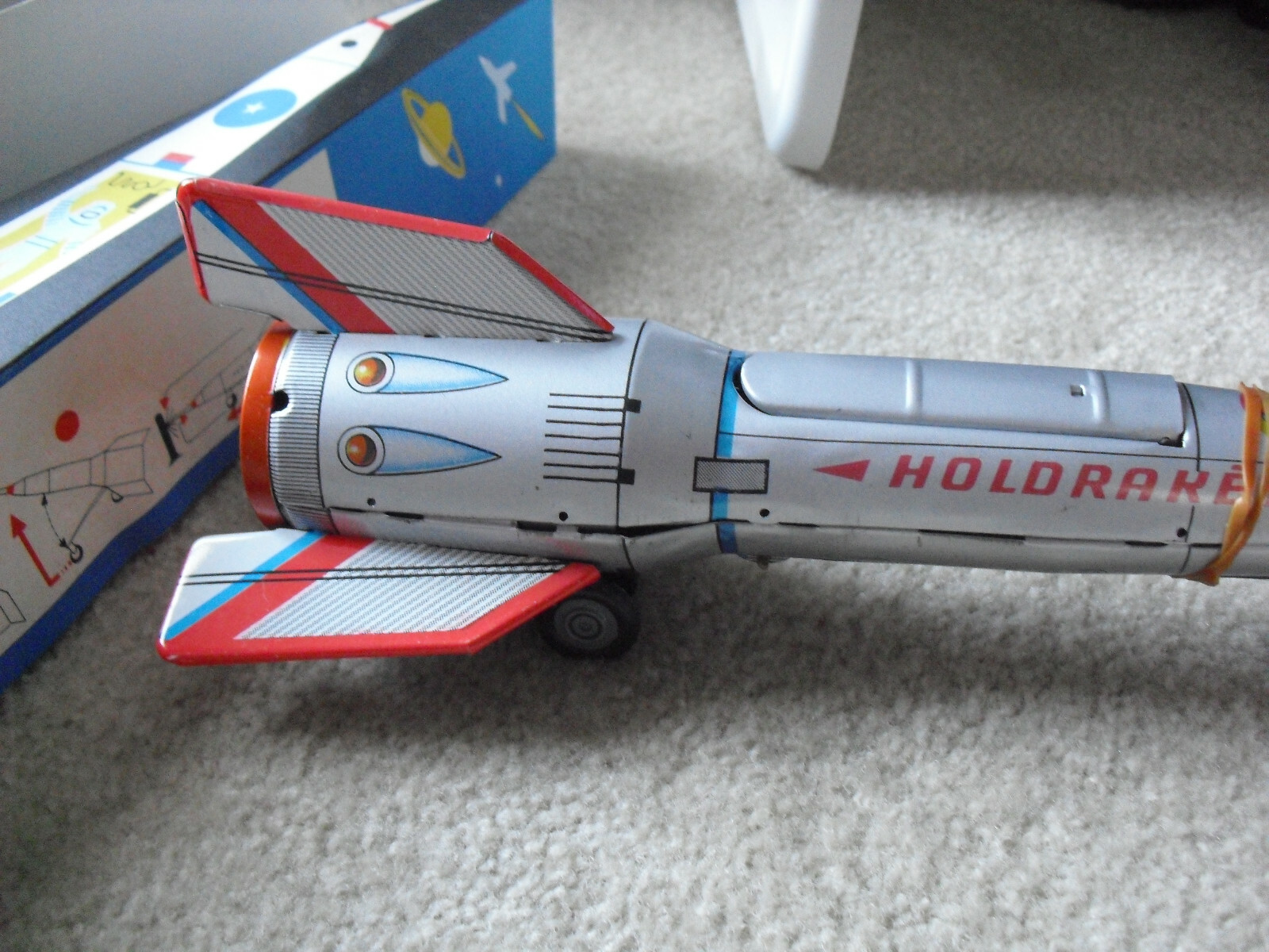 Vintage Holdraketa Lemezaru Gyar Tin Litho Friction Rocket Ship 15 1/2 ...