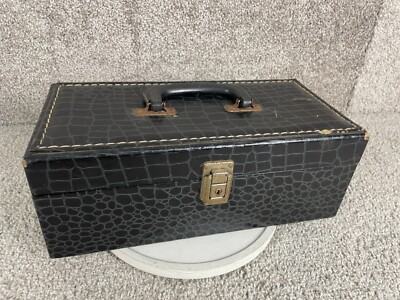 Vintage 8-Track Tape Storage Carrying Case 30 Cassette Alligator Skin ...