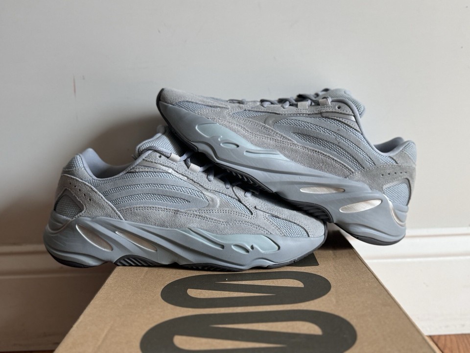 YEEZY 700 GREY SUEDE MISMATE 100% AUTHENTIC 10.5, 9.5 BRAND NEW ...