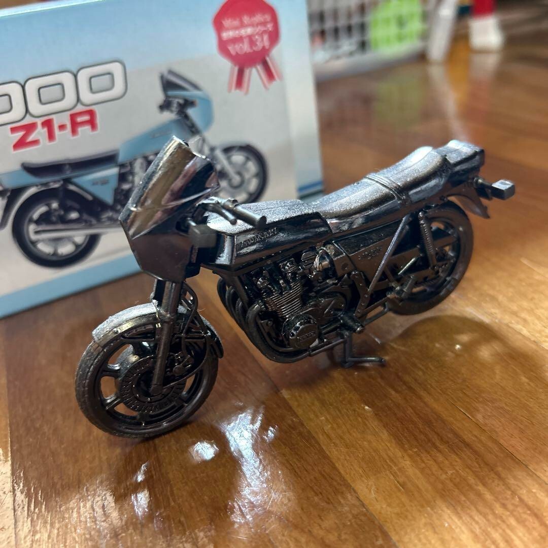 Kawasaki Z1-R Z1000 diecast metal figure 1/17 mini replica Japan | eBay UK