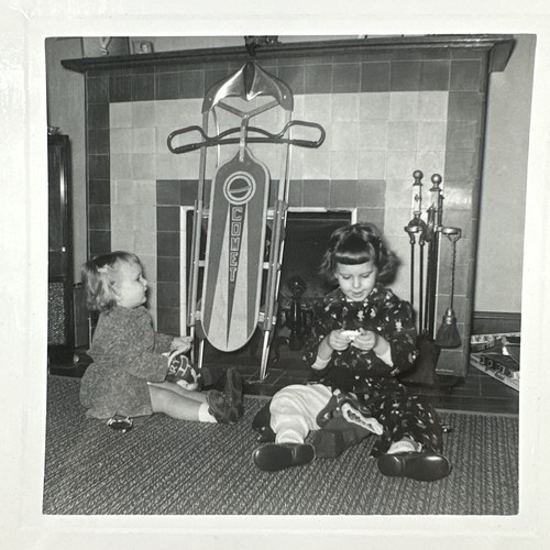 Comet Brand Sled Sleigh VINTAGE PHOTO ORIGINAL Christmas Morning Kids ...