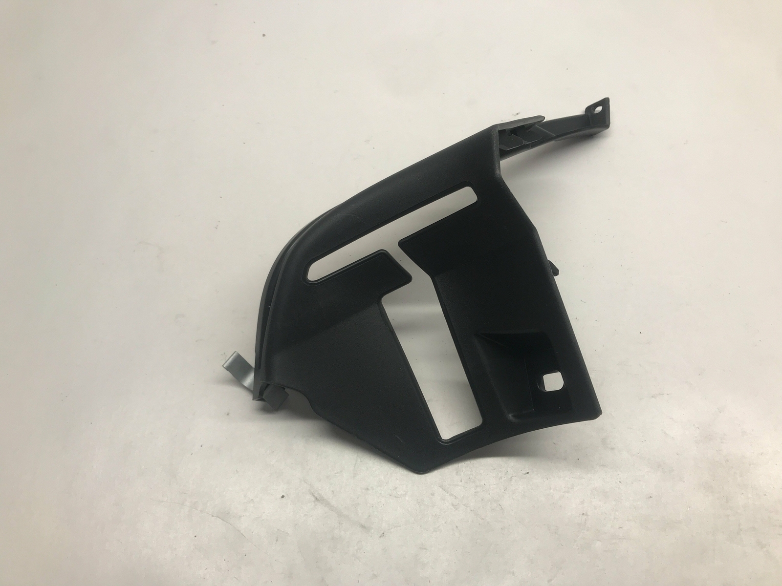 2016 BMW 3 F30, F80 M3 Rear Right Seat Belt Guide Trim Cover Panel 5146 ...