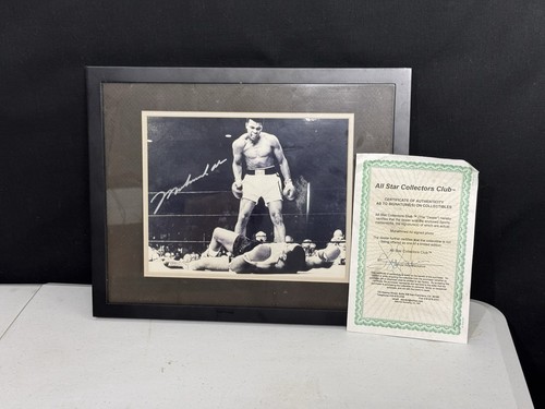 Muhammad Ali Signed 8x10 Boxing Photo Framed And Matted With COA ...