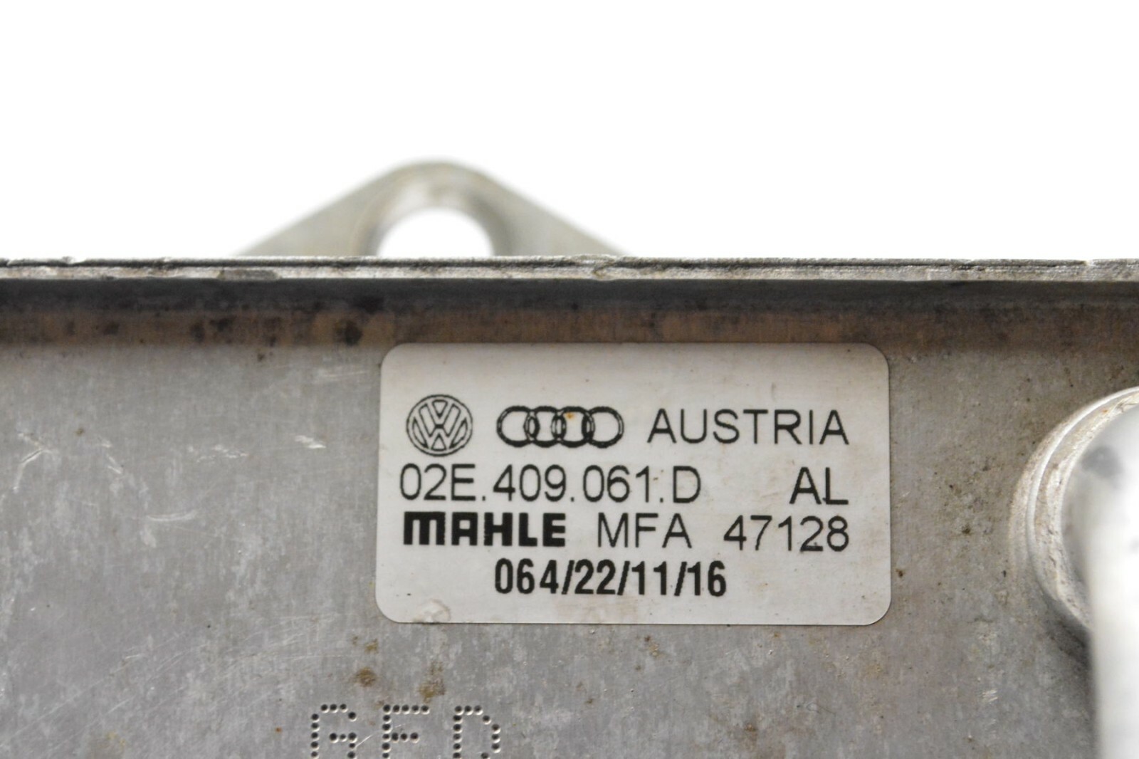 VOLKSWAGEN GOLF MK7 2016 02E409061D MFA47128 OIL COOLER | eBay
