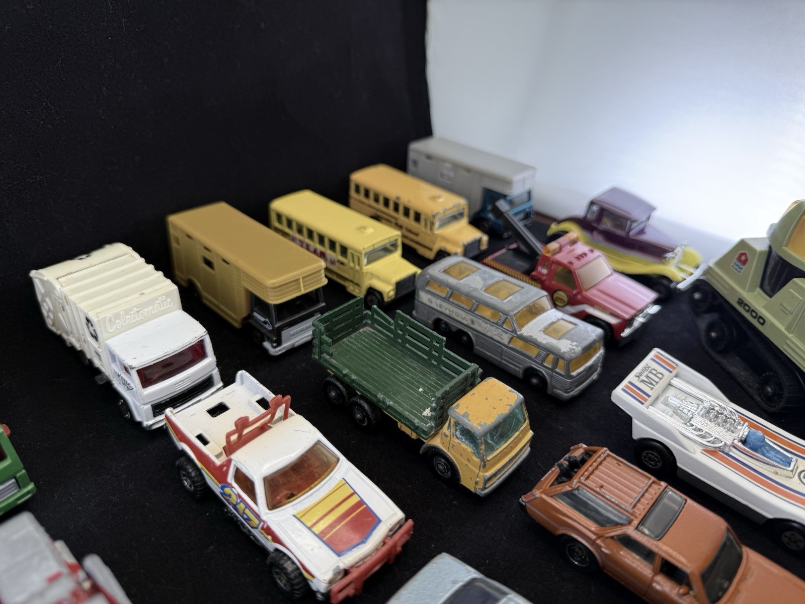 Vintage Matchbox Lot Of 50+ 70s-90s Lesney Models, Trucks, Military ...