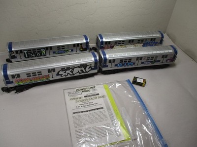 4-car MTA Subway Set GRAFFITI MTH PS2 Rail King 30-2198 use with Lionel ...