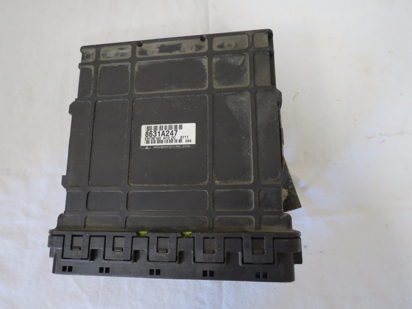 06-07 Mitsubishi Endeavor Engine Control Unit ECU Module OEM # 8631A247 ...