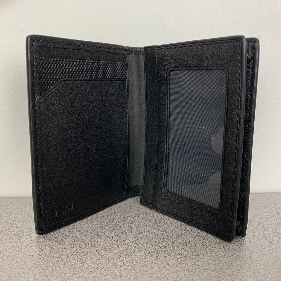 Tumi Gusseted Card Case Black Card Holder with ID Card Slot | eBay