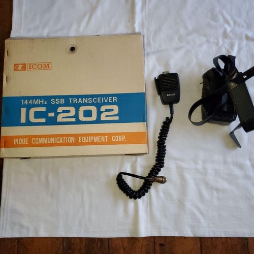 ICOM IC-202 144MHz SSB Handy Transceiver Ham Radio Power-Confirmed | eBay