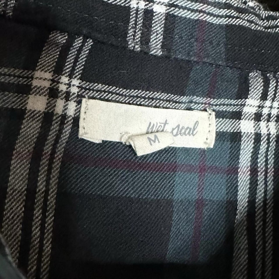 Wet Seal Blue and White Button Down Womens Plaid Flannel | eBay