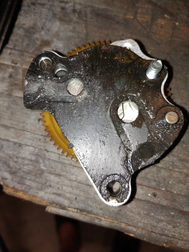 1981 Kawasaki KL250 oil pump | eBay