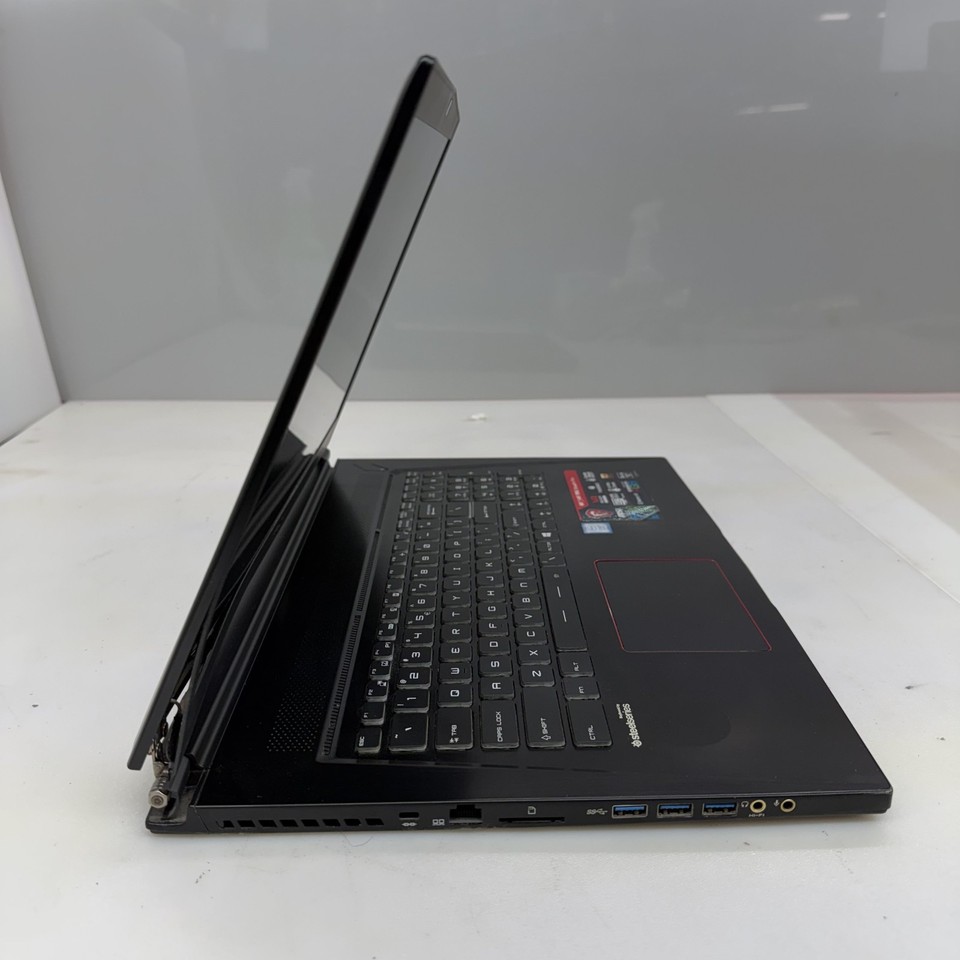 MSI GS73VR 7RG STEALTH PRO i7-7700HQ@2.80GHz 16GB RAM 256GB SATA SSD ...