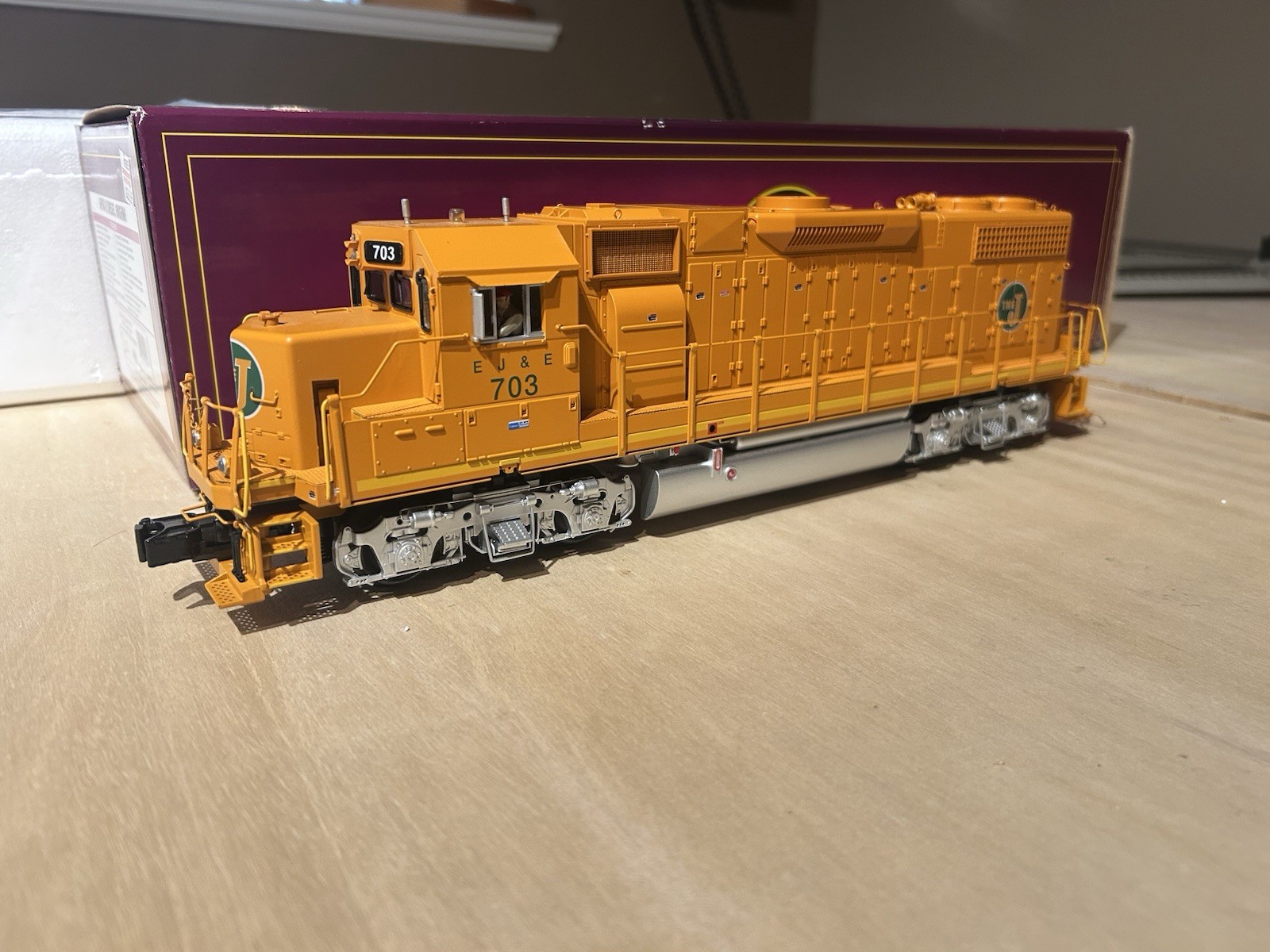 MTH 20-21227-1 EJ&E Elgin Joliet and Eastern GP38-2 Locomotive NEW in ...