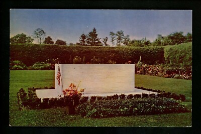 President postcard Franklin D Roosevelt FDR grave Hyde Park, NY chrome ...