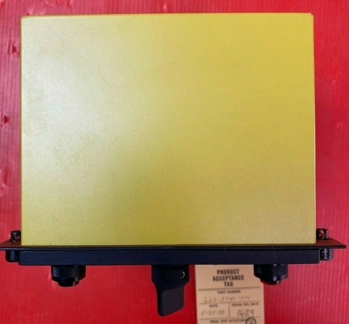 C-10370/GRC-171(V) CONTROL FOR RT-1272/GRC-171(V) UHF AM / FM AIRPORT ...