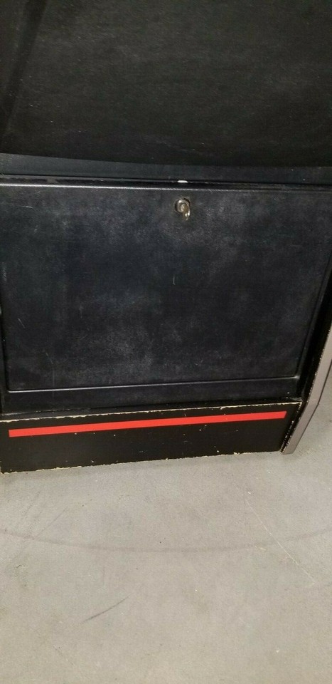 Nintendo M82 Kiosk Store Display | eBay