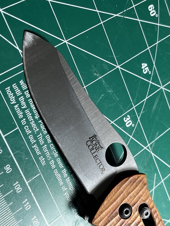 Benchmade Bone Collector 1st Issue Walnut Folder | eBay