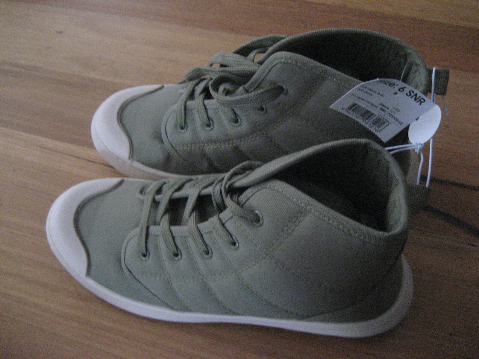 UNISEX CHILDREN'S GREEN ANKLE LACE UP CASUAL SHOES BY ANKO - SIZE 6 SNR ...