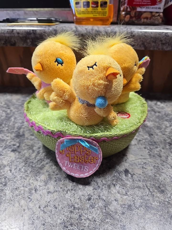 Hallmark Happy Easter Tweets Animated Singing Plush Chicks Green Basket ...