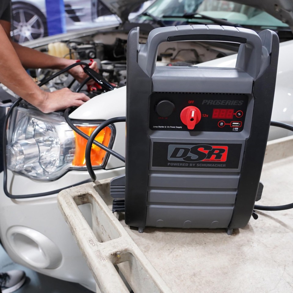 Schumacher Electric DSR ProSeries Car Battery Jump Starter - 2200 Peak ...