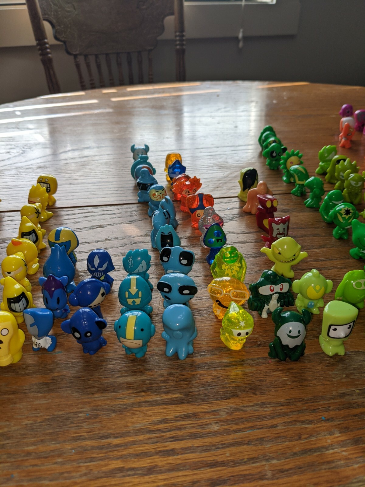 Lot Of 175 Magic Box Gogo Crazy Bones, Glitter and Hard to Find, Great ...