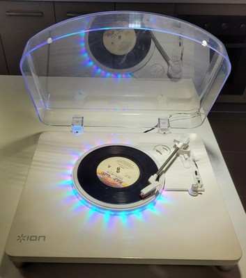 ION Audio Photon LP Turntable (Multi-Coloured Disco Lighting Display ...