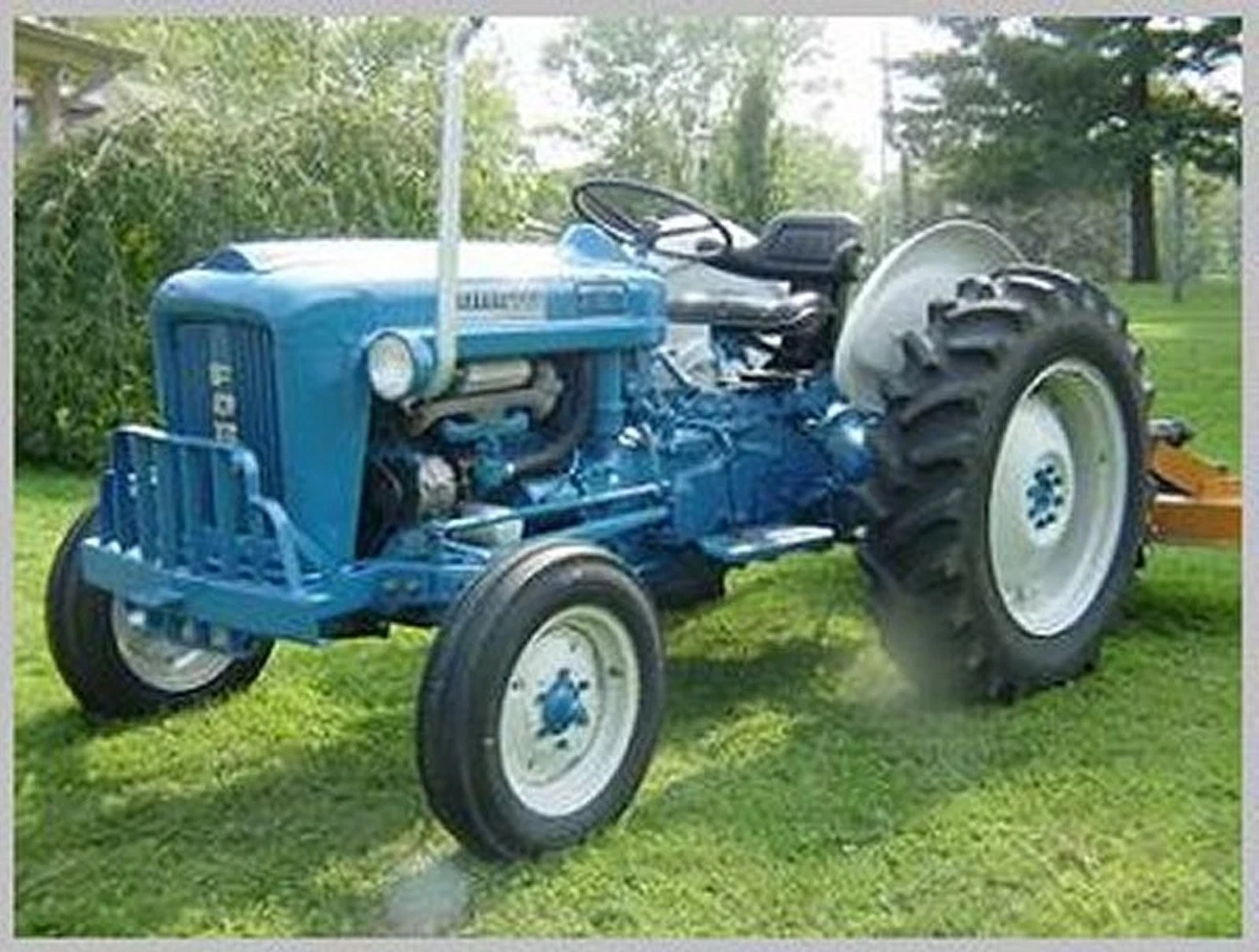 Ford Tractors 2000