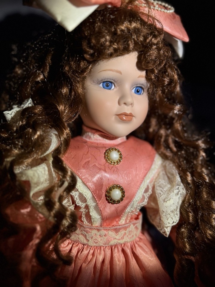 Paranormal Doll (Haunted Hunies Eliza) 19yrs, Psychic, Highly Active ...
