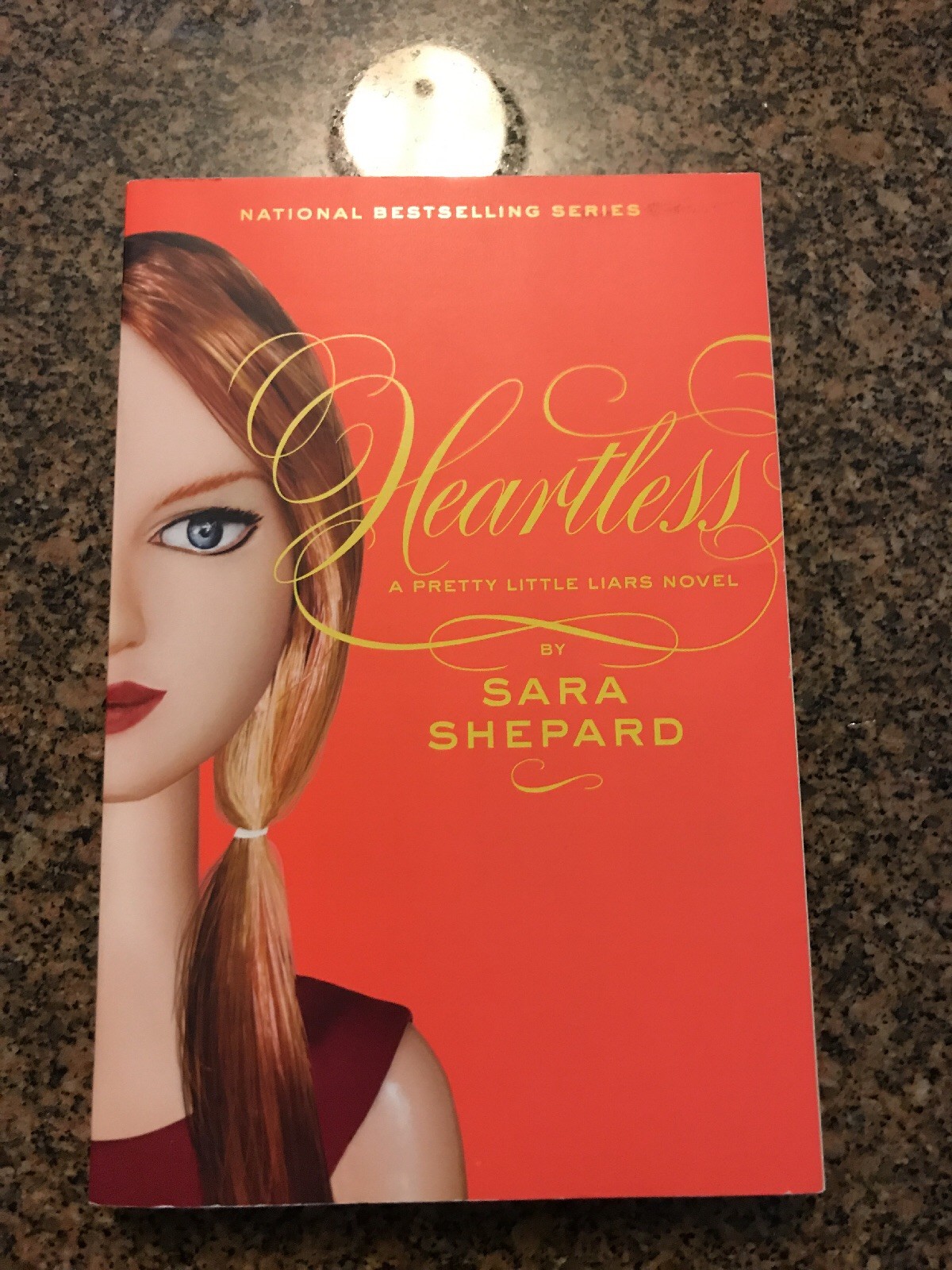 Pretty little Liars Book Heartless | eBay