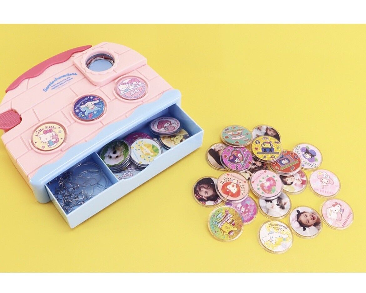 Bling Bling Sanrio Characters Badge Maker Fashion Design Accessory Kid ...