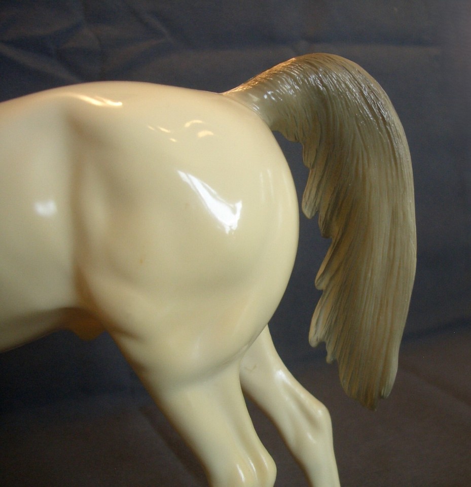 Rare Vtg Breyer Hartland Horse #8001 Glossy White Alabaster 9” Arabian ...