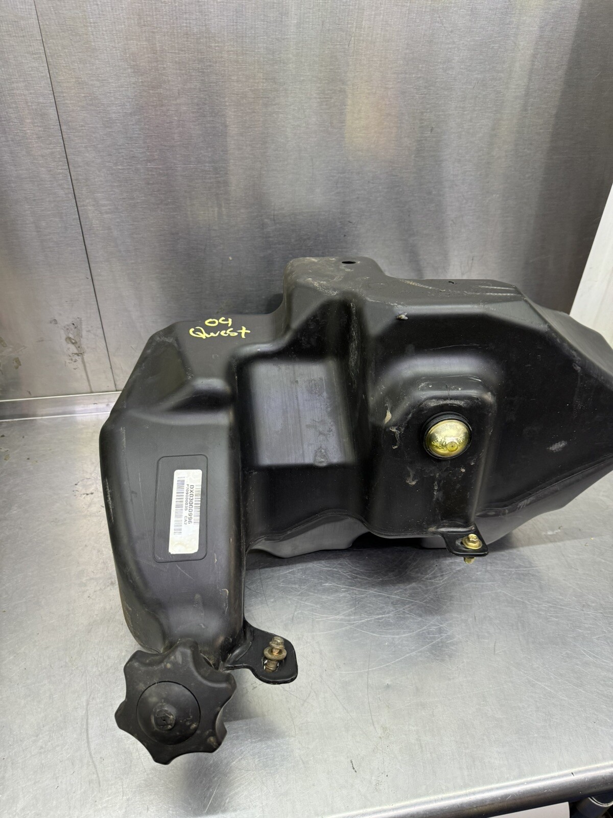 2005 03 04 02 Bombardier Traxter 650 500 Quest OEM Gas Tank Fuel Tank ...