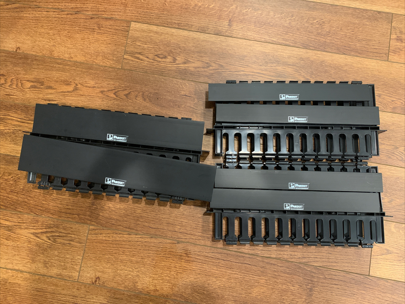 Lot Of 3 Panduit Horizontal Cable Management 2x WMPSE/WMPFSE And WMPH2E ...