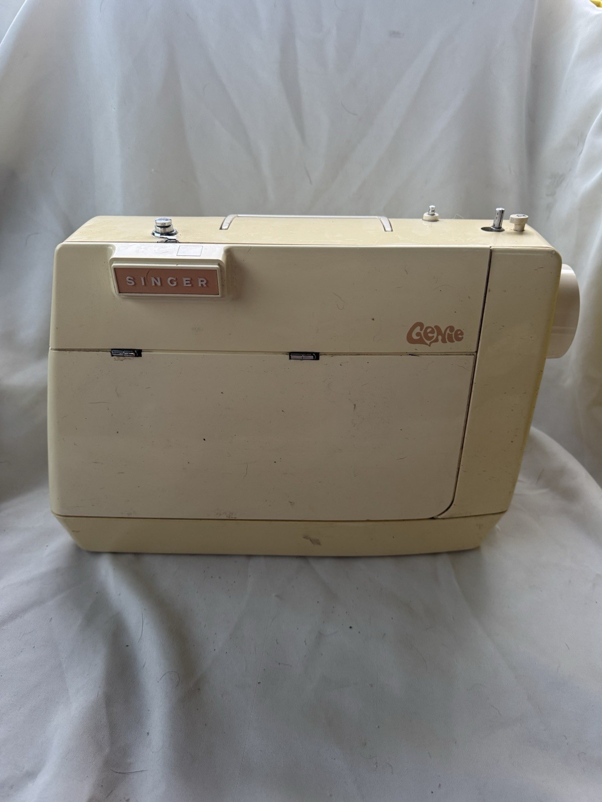 Vintage SINGER GENIE Sewing Machine 353 | eBay