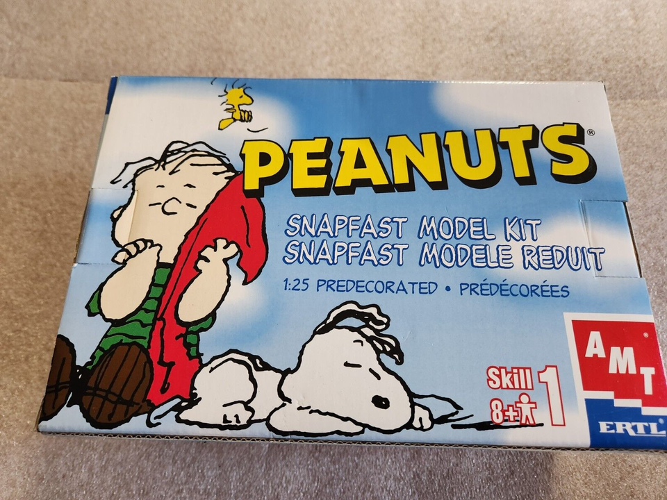 AMT ERTL SNAPFAST CAR MODEL KIT PEANUTS SNOOPY- 2000 NIB | eBay