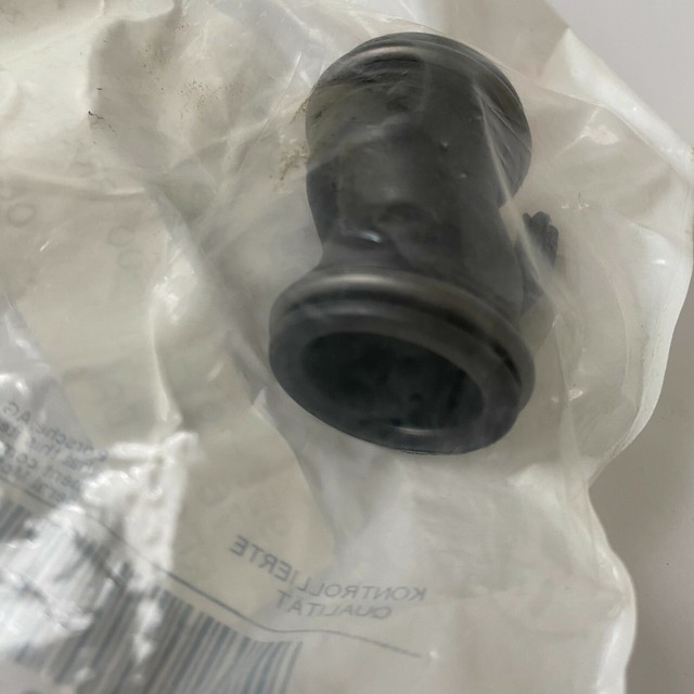 Porsche 958 Cayenne Evaporative Emissions Tube Pipe 958-107-213-00 2011 ...