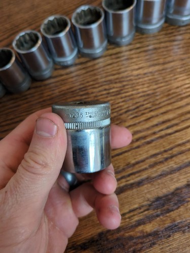 Indestro Super 1/2” Dr 14 Pc Socket Set, Breaker Bar, Ratchet, Speed ...