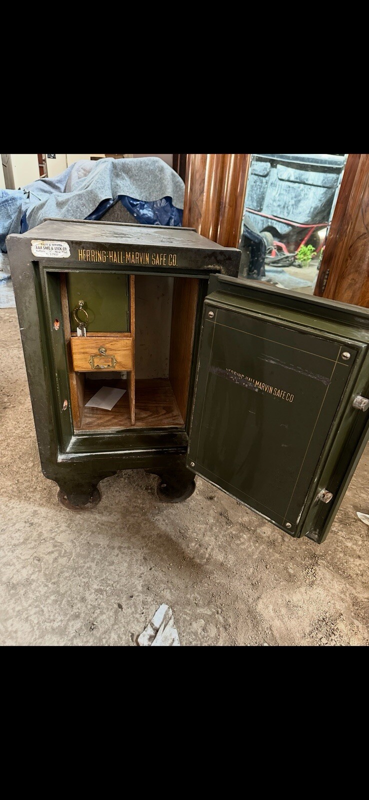 Antique Herring-Hall-Marvin Safe w/ working combination | eBay