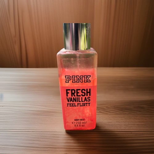 Victoria's Secret Pink Fresh Vanillas Feel Flirty Body Mist 8.4 oz 70% ...