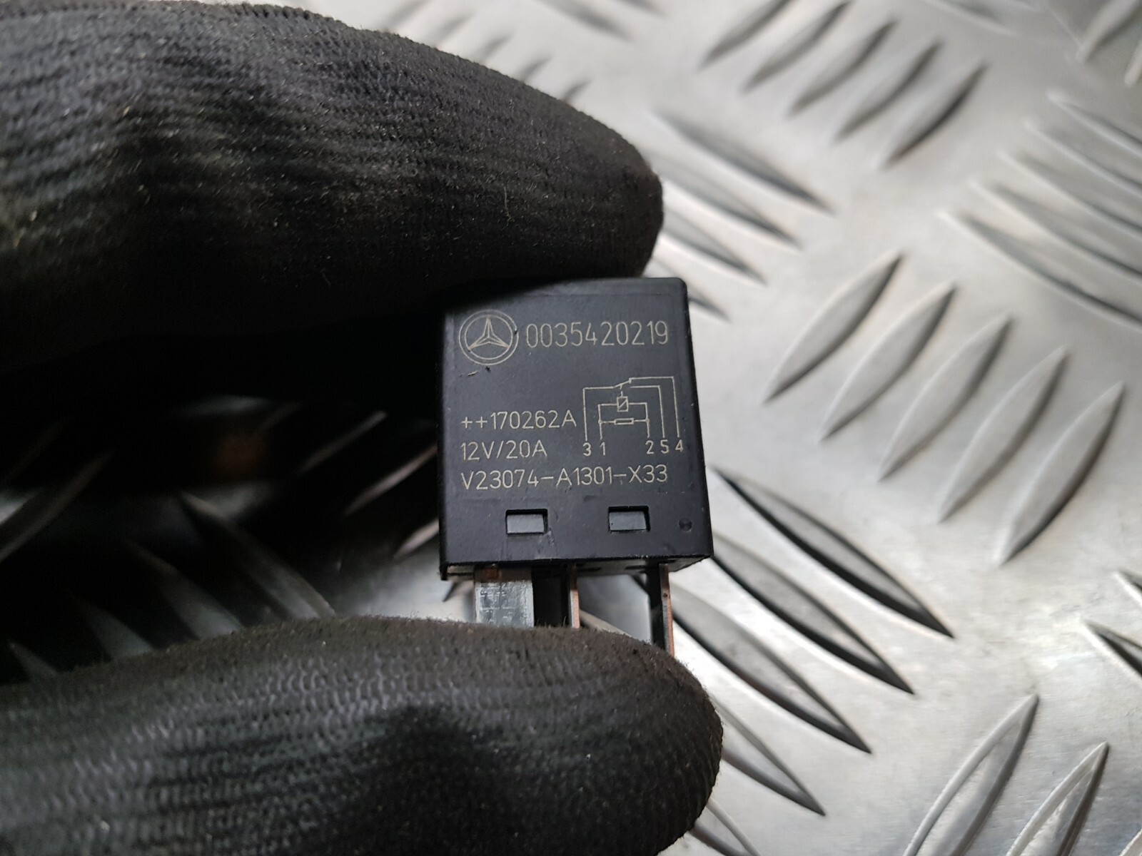 B134 Mercedes- Benz Control unit Relay 0035420219 170262A | eBay