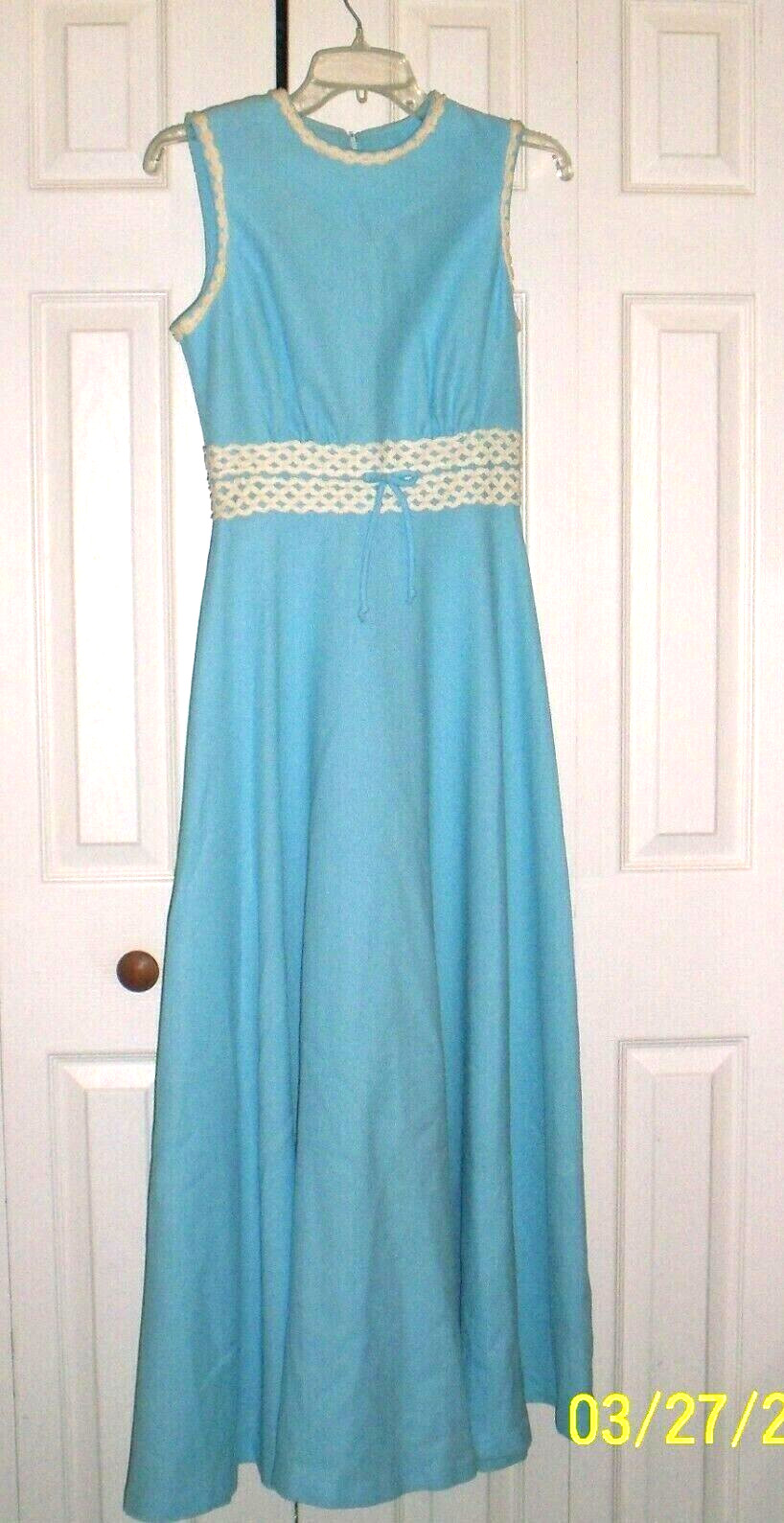 Vintage Vicky Vaughn Prom Dress 1970's Light Blue Sle… - Gem