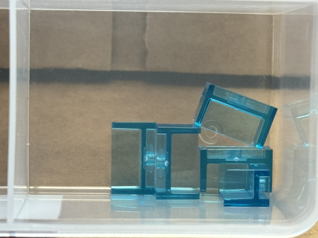 LEGO Parts - Trans-Light Blue Panel 1 x 2 x 1 with 2 Sides - No 23969 ...