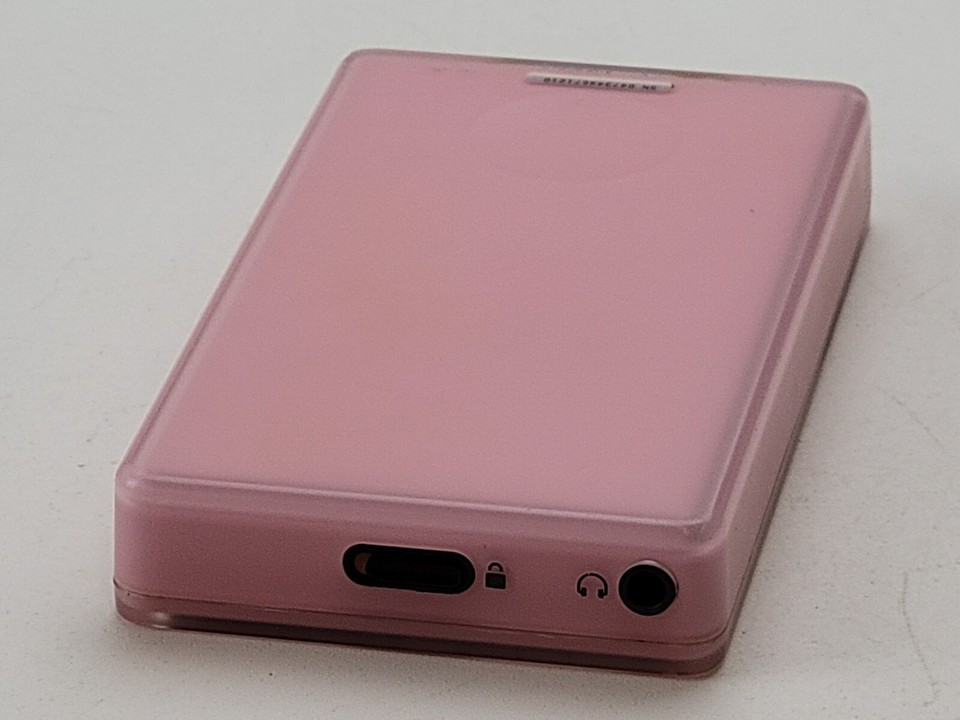 Microsoft Zune Digital Media MP3 Player (1092) 30GB - Pink - *PLEASE ...