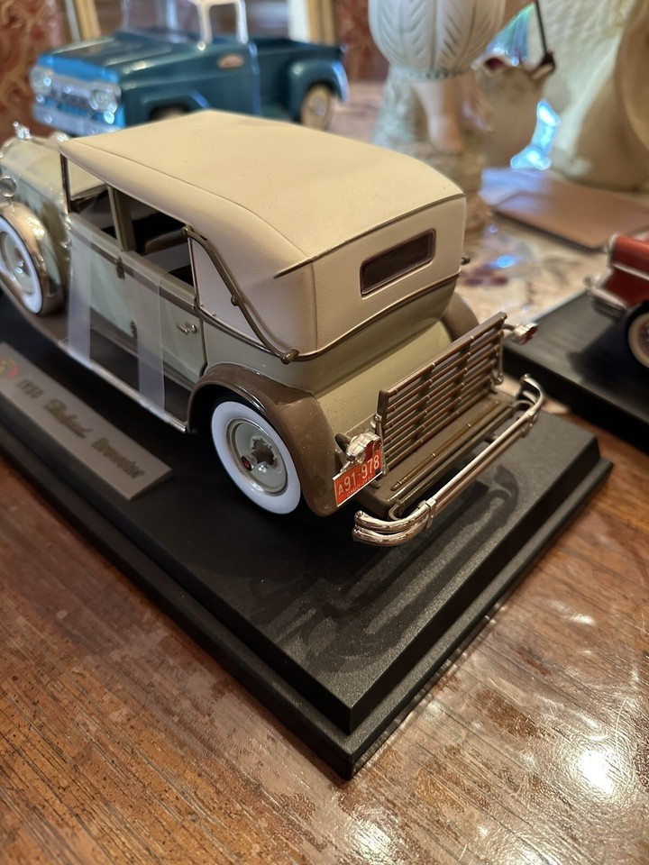 1930 Packard Brewster 1/18 Diecast Model Car Signature Models | eBay