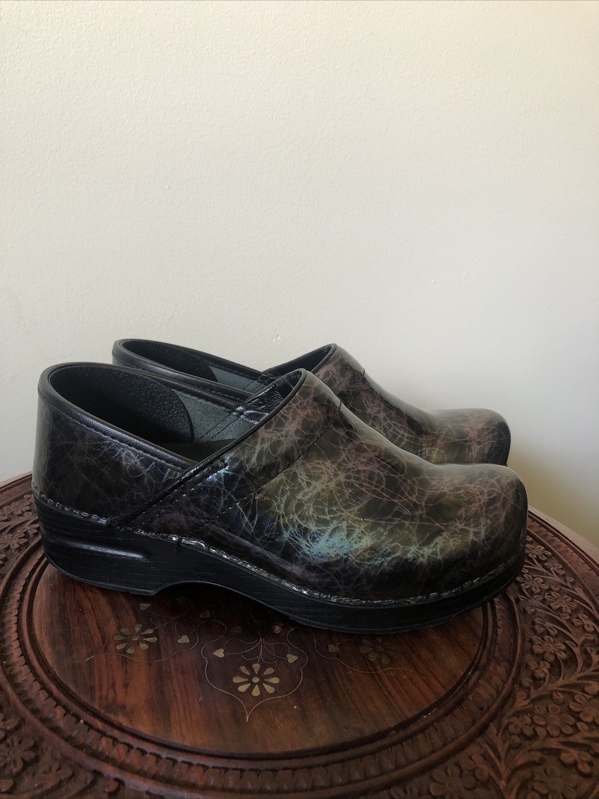 Dansko Shoes Patent Leather Lightning Marble Mule Clo… - Gem