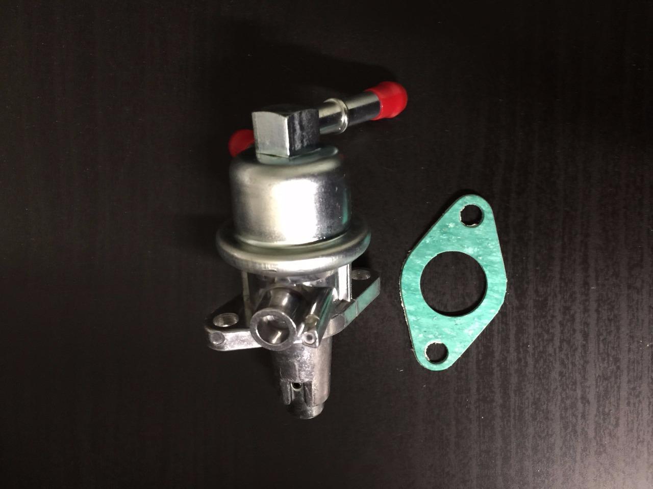 New Kubota V2203 Fuel Pump 17121-52030 | eBay